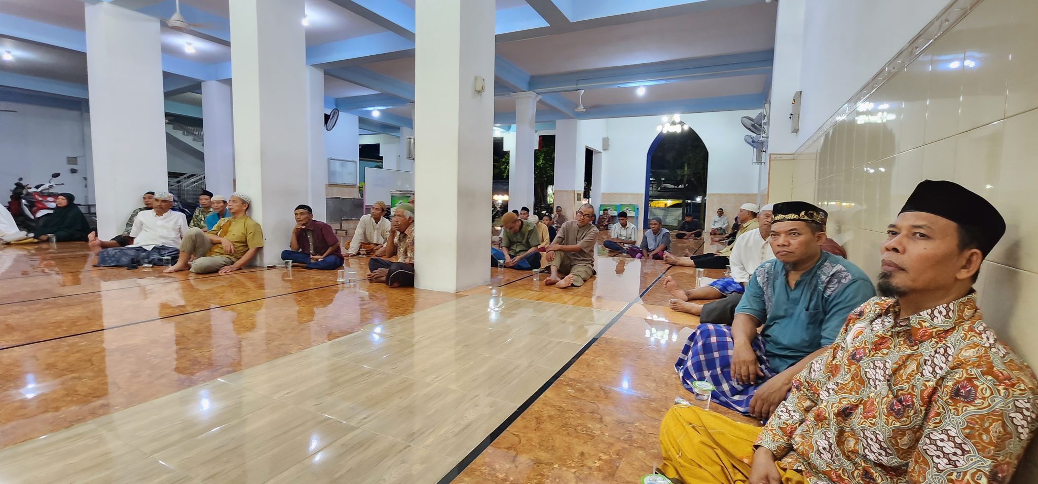 RAMBU-RAMBU DALAM SHALAT - Lensa Dakwah